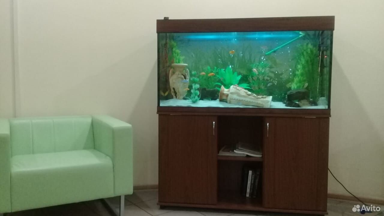 Аквариум с тумбой