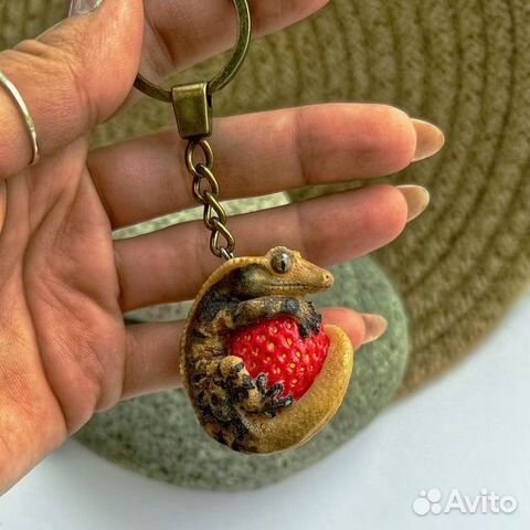 Реснитчатый бананоед брелок